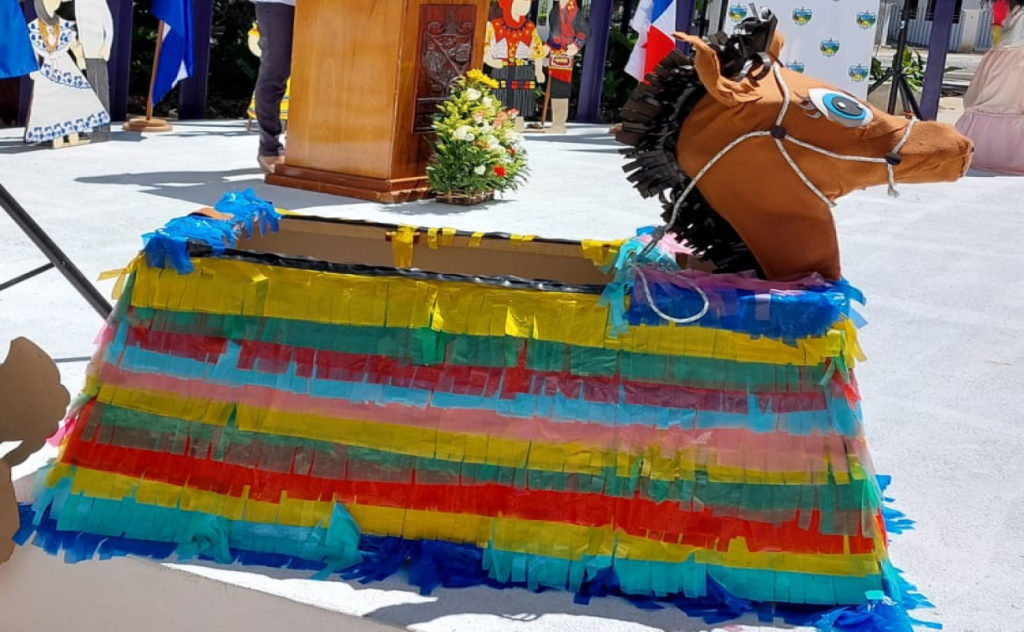 Danza Folclórica "Los Gigantes" - SIC